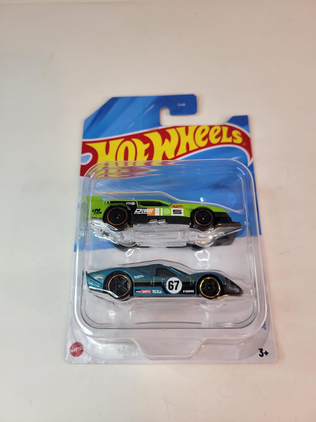 Hot Wheels 2025 Mainline 2pk GT Scorcher & 1967 Ford GT40 MK IV Green ...