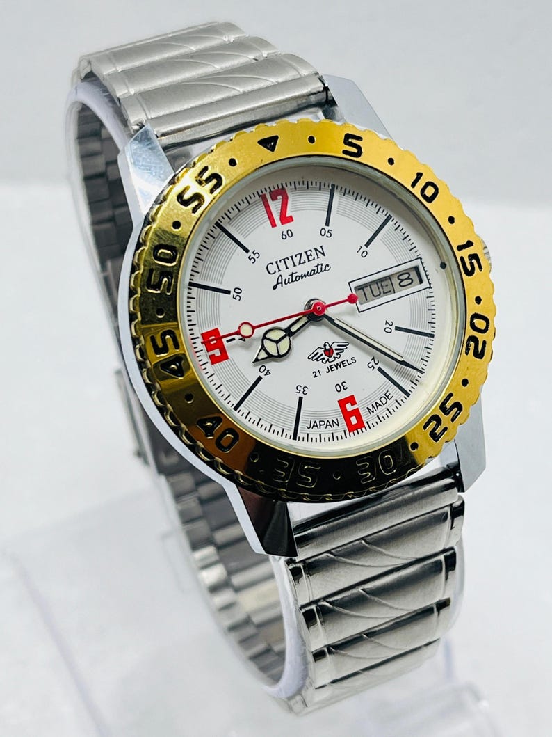 Vintage Refurbished Citizen Automatic Watch| White Dial 8200 Movement ...
