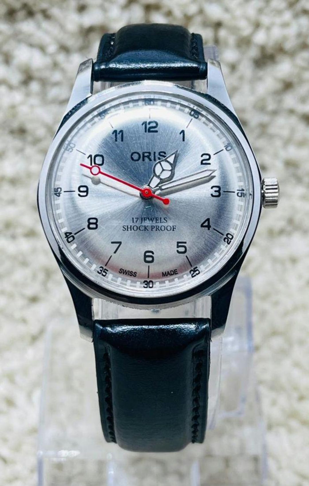 Vintage ORIS Hand-winding Mechanical Watch: Silver Dial, 17 Jewels ...