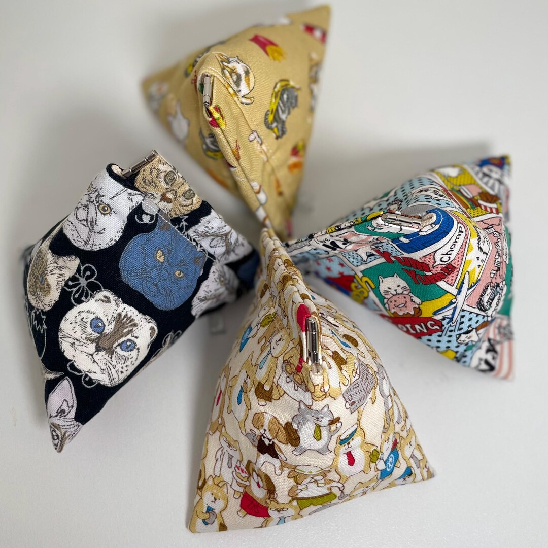 Handmade Triangle Coin Purse, Pet Lover Print Fabric Pouch, Small ...