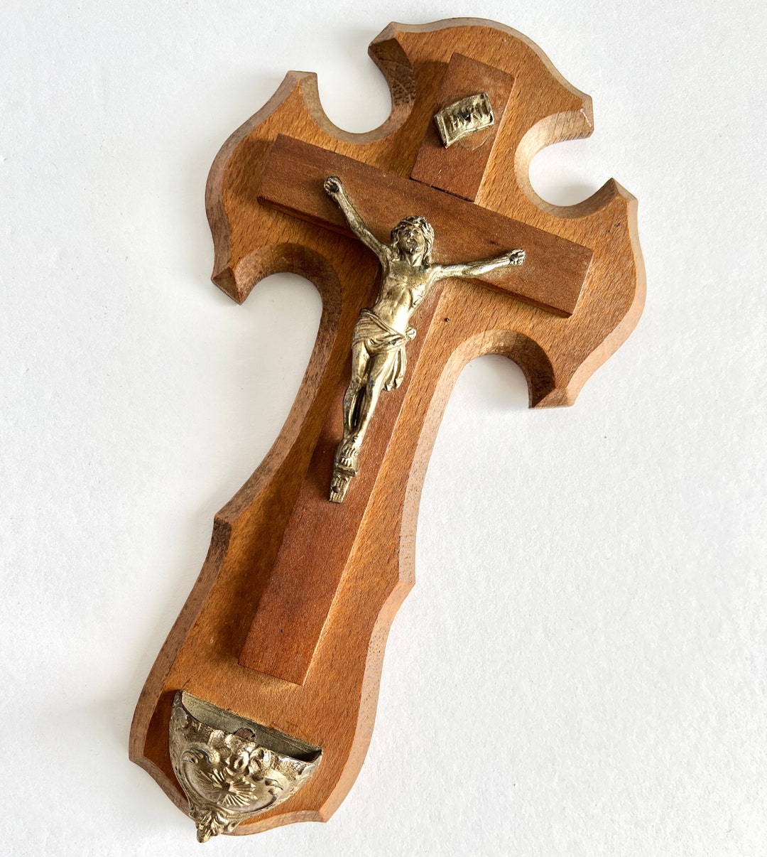 Vintage Crucifix With Holy Water Font, Ornate Wood Crucifix Cross, Home ...