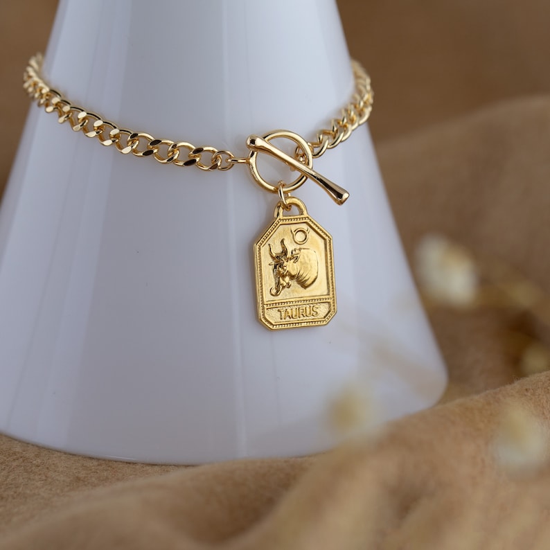 18K Gold Zodiac Sign Tag Chunky Curb Chain Necklace Toggle - Etsy