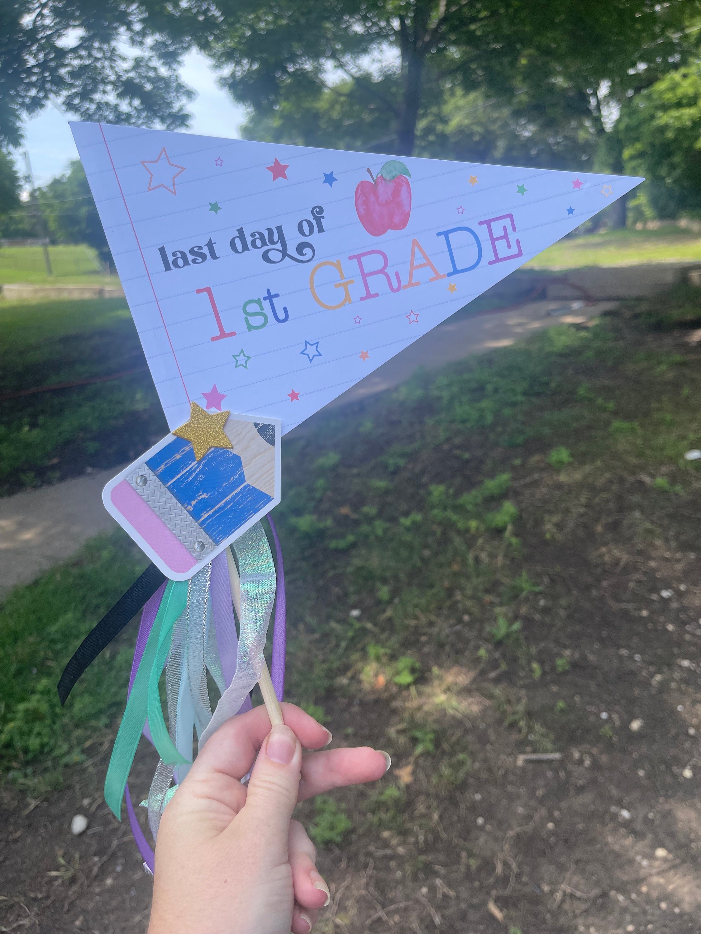Last Day of School Party Flag, Photo Prop, Party Decor, Gifts for Kids ...