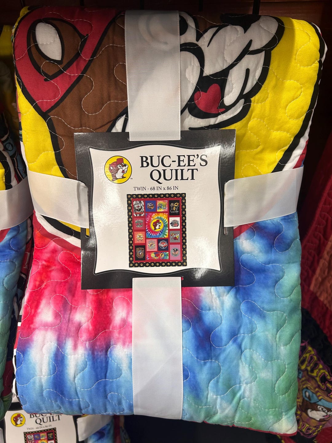 Buc-ee’s Twin Quilt – Colorful Tie-dye Beaver Quilt Blanket (68” X 86 ...
