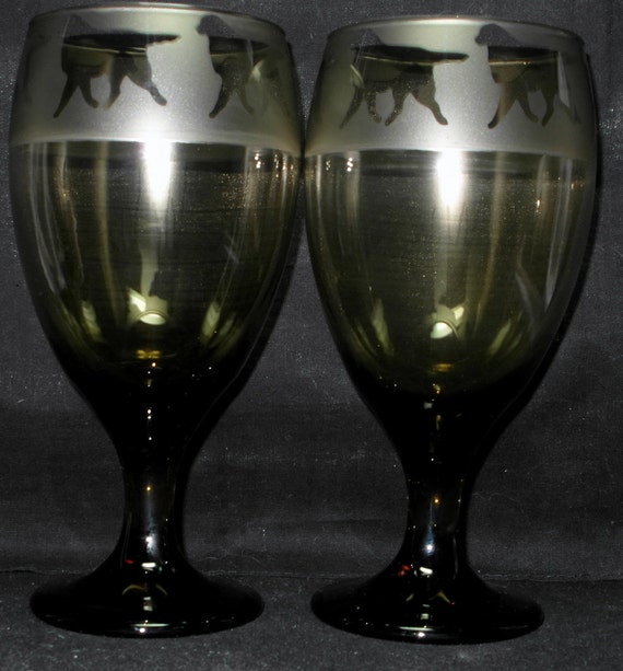 Gaiting Bernese Mountain Dog Silhouette Hand Etched on to a - Etsy