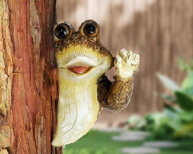 Frog Tree Peeker, Adorable Tree Sculpture, Yard Decor, Garden Peeker ...