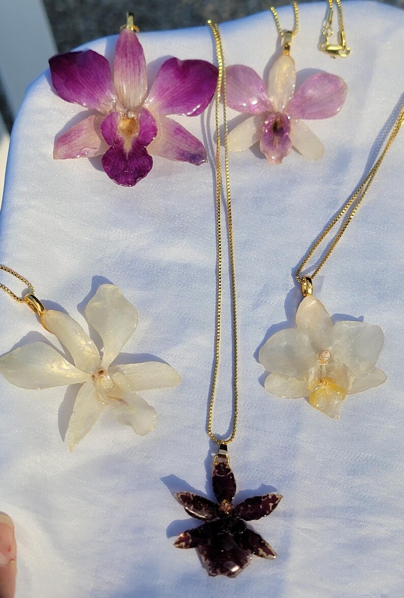 Real Orchid Pendant and 18k Gold Plated Chain Necklace - Etsy