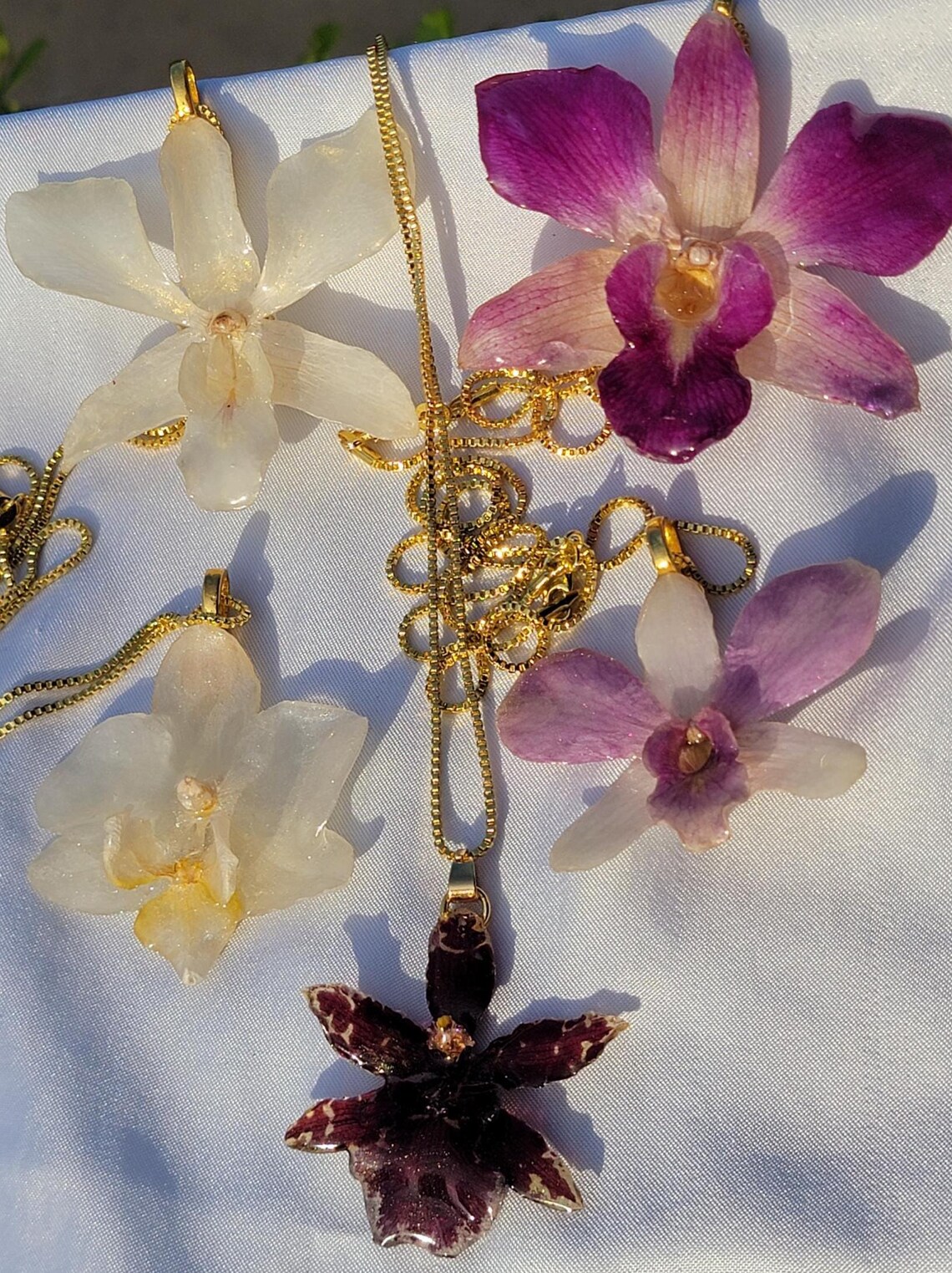 Real Orchid Pendant and 18k Gold Plated Chain Necklace - Etsy