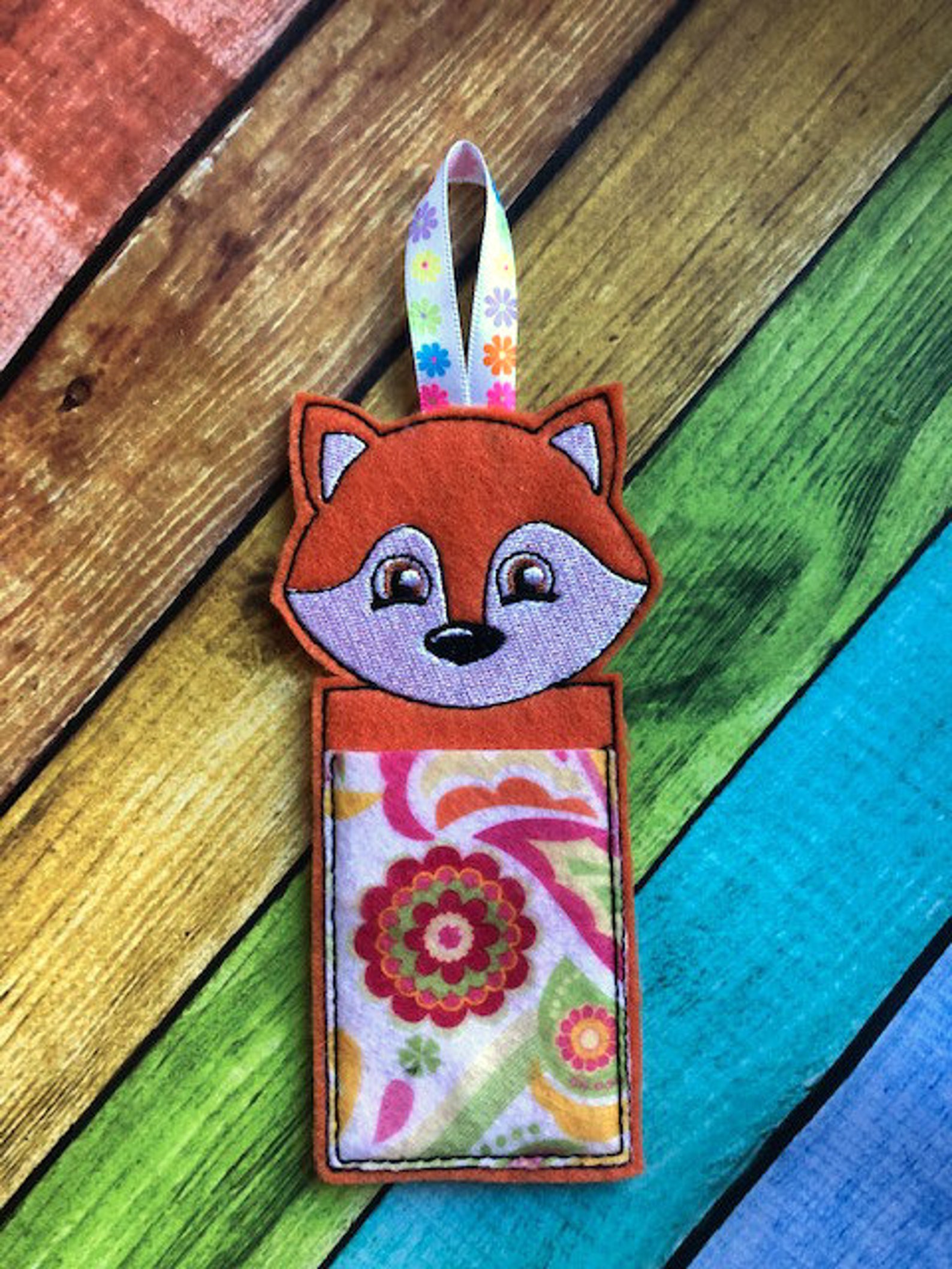In the Hoop Fox Crayon/treat Holder Embroidery Machine Design - Etsy