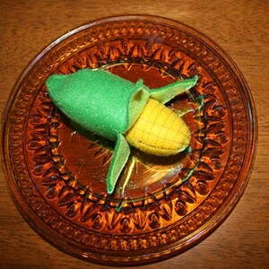 In the Hoop Felt Play Food Corn and Banana Design for Embroidery ...