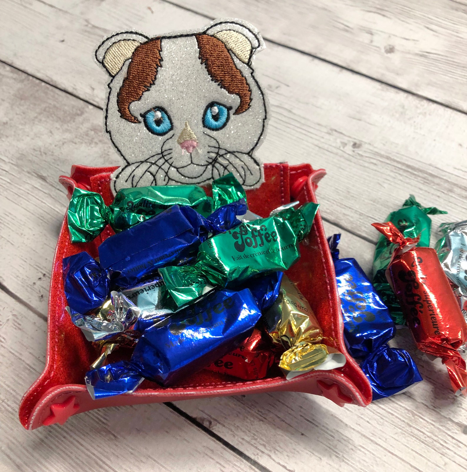 In the Hoop Cat Number 7 Snap Tray Embroidery Machine Design - Etsy