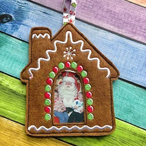 In the Hoop Gingerbread House Treat Pocket Picture Frame Ornament ...