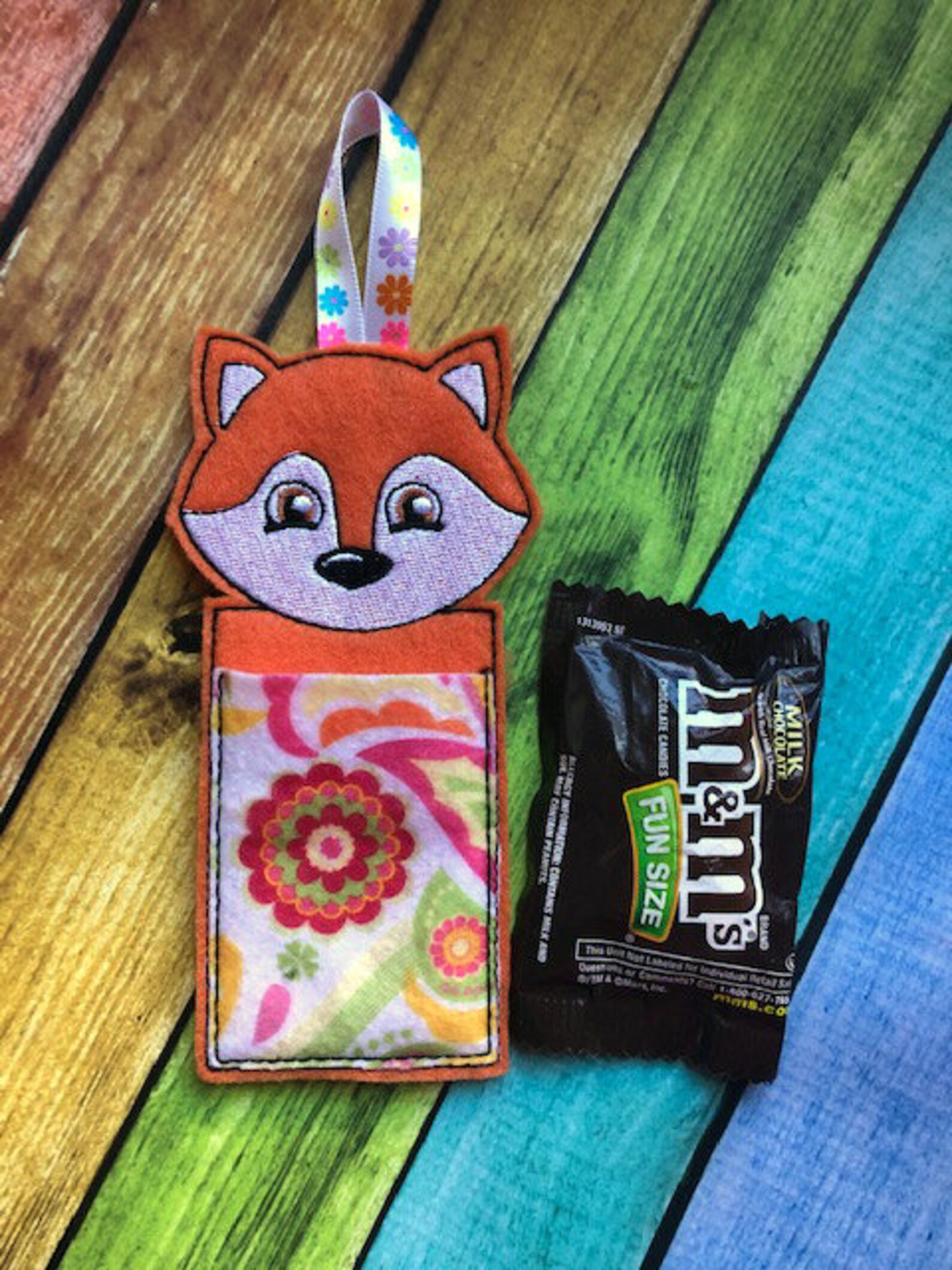 In the Hoop Fox Crayon/treat Holder Embroidery Machine Design - Etsy