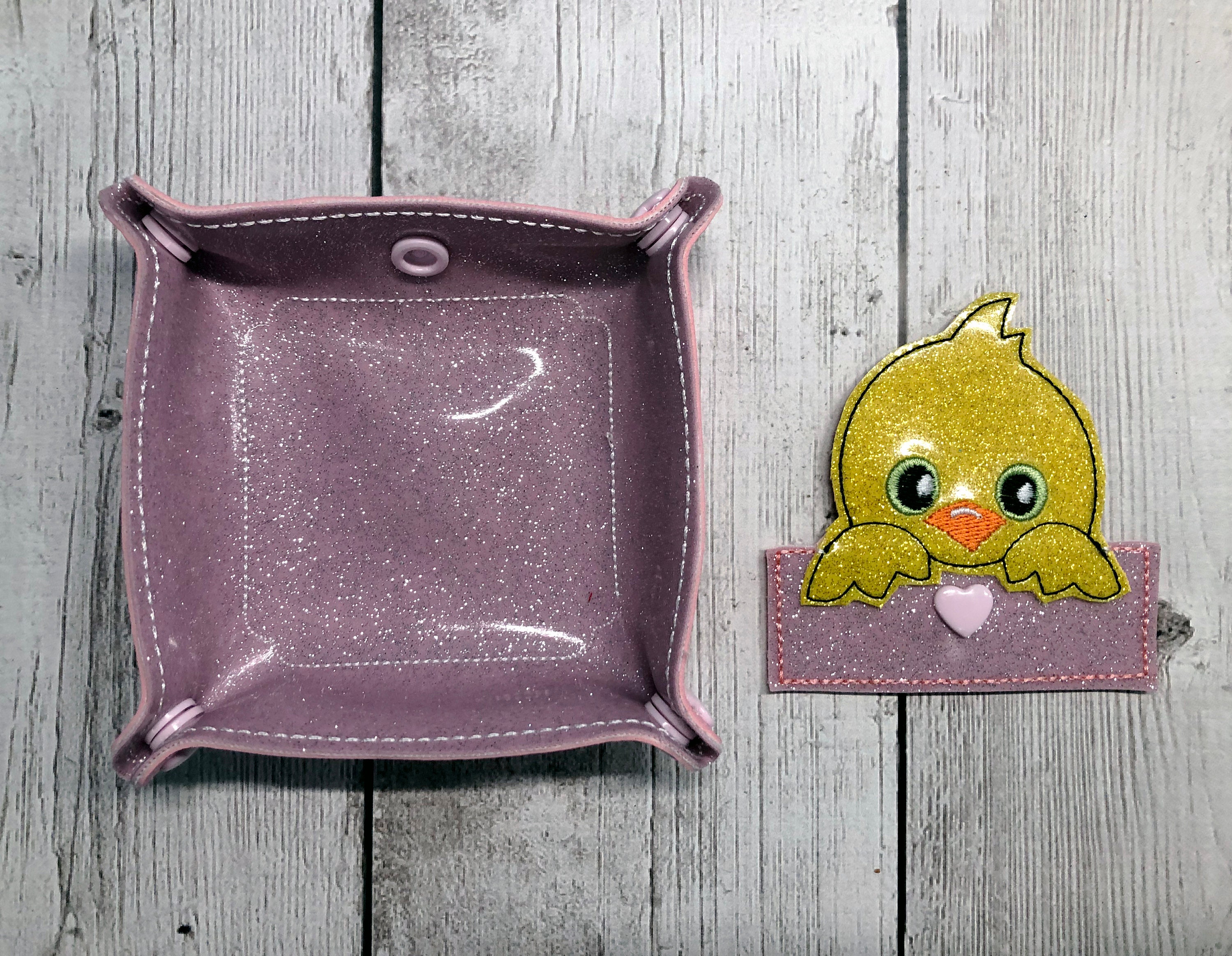 In the Hoop Chick Peeker Snap Tray Embroidery Machine Design | Etsy