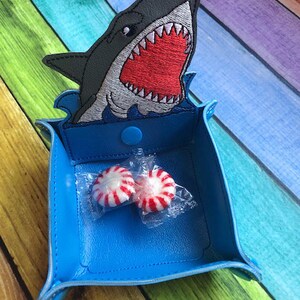 In the Hoop Shark Snap Tray Embroidery Machine Design Set - Etsy
