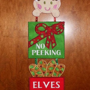 In the Hoop Door Sign no Peeking Design for - Etsy