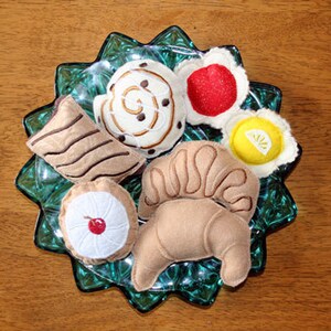 In the Hoop Felt Food Yummy Pastry Play Food Embroidery Machine ...