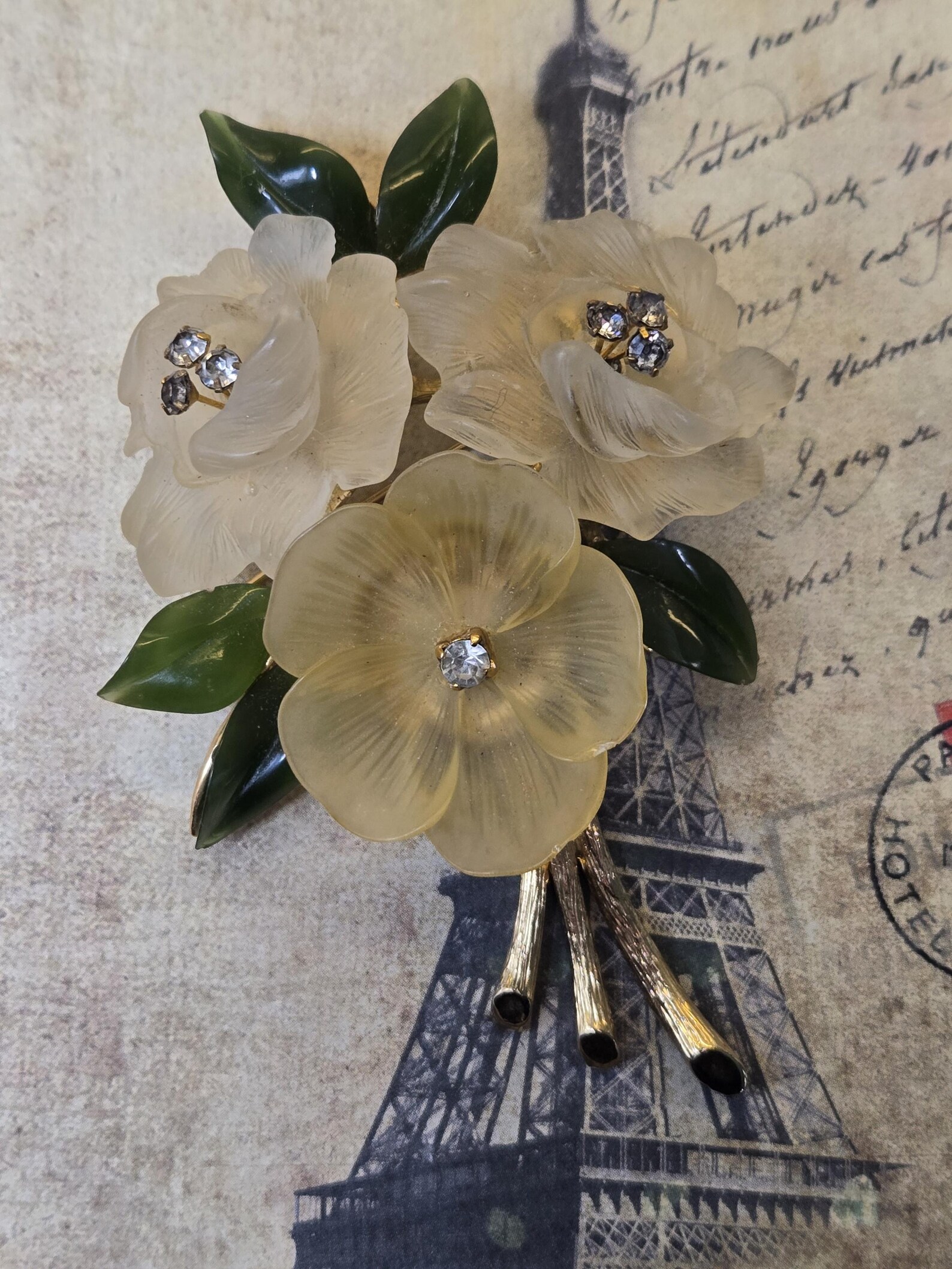 Vintage MC Lucite Flower Rhinestone Goldtone Brooch 60s - Etsy