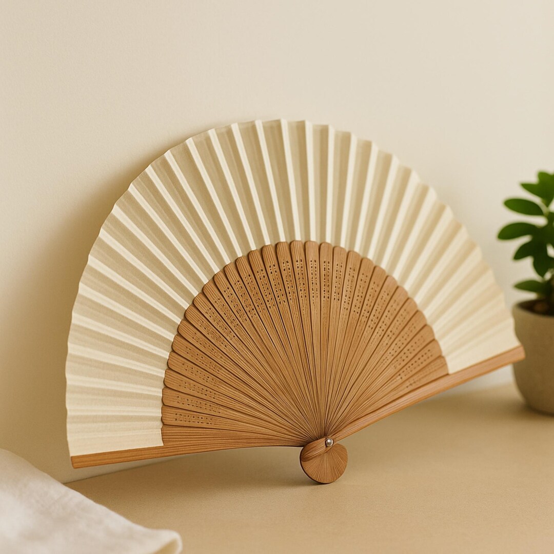 Classic White Folding Hand Fan, Elegant Bamboo Handheld Fan for Gift or ...