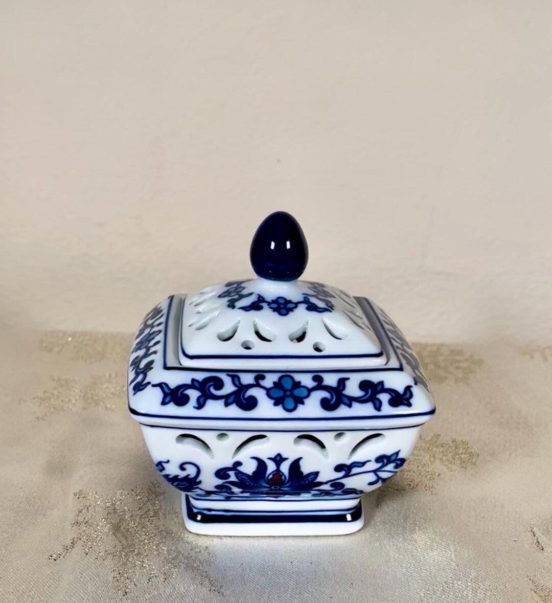 Bombay Porcelain Decorative Square Lidded Trinket Box 4"x4.25" - Etsy