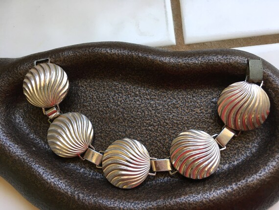 Vintage 70's "SEA SHELL BRACELET" Sea Shell Clam Link… - Gem