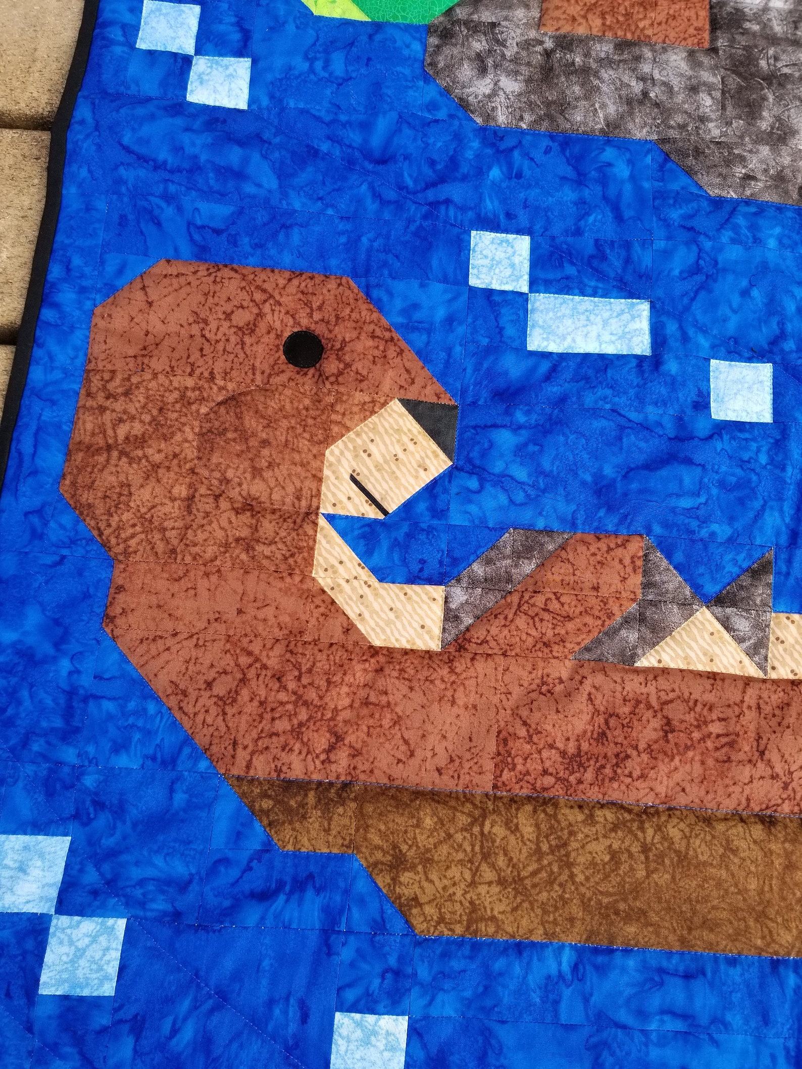 Otter Quilt Pattern in Multiple Sizes 39x45 Baby Small 26x30 - Etsy