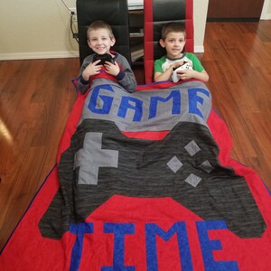 Game Time Quilt Pattern, 3 Sizes: 56x56, 42x42, and 28x28, Gaming Lap ...