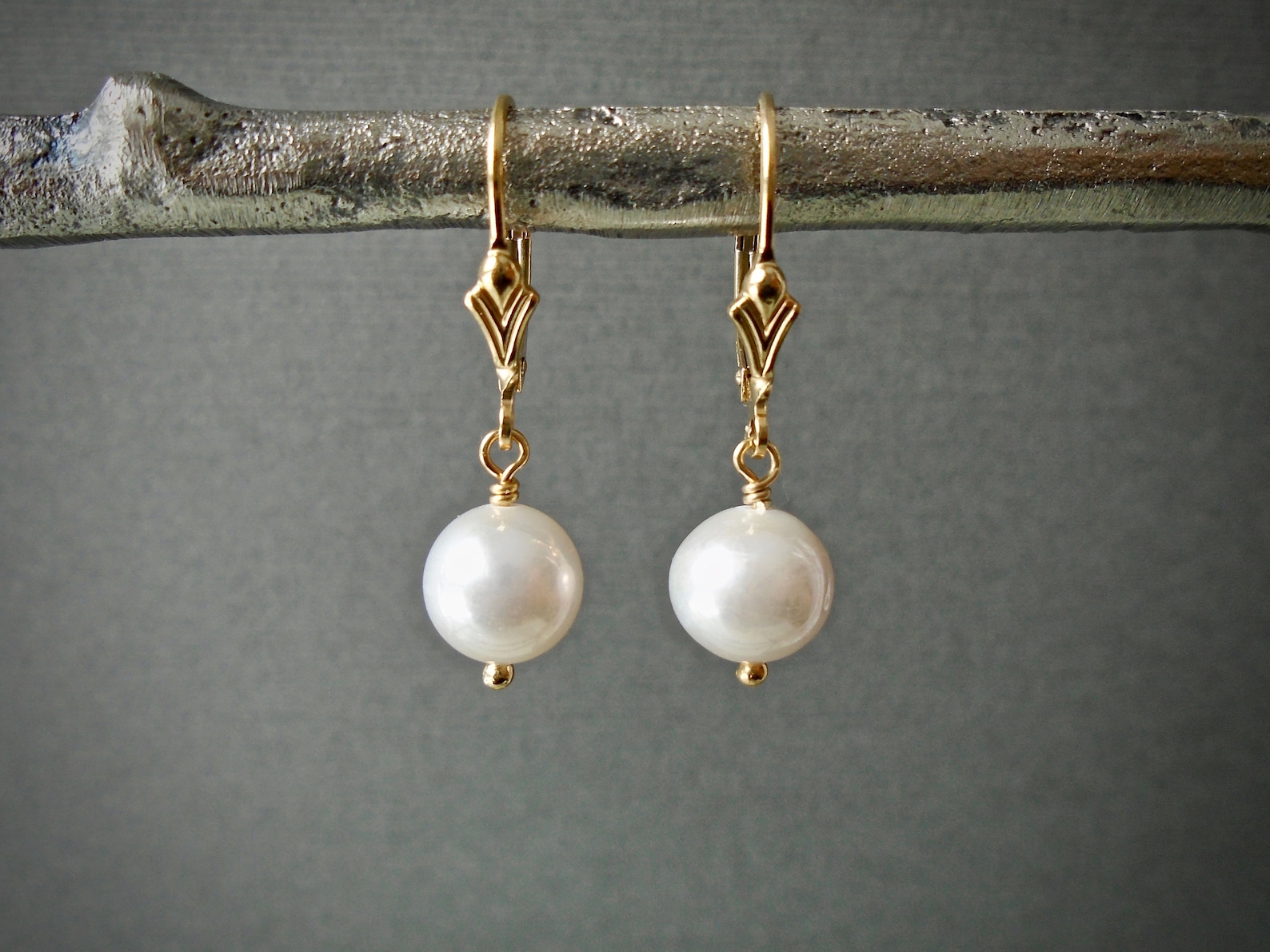 Simple Pearl Earrings AAA White Round 8mm Pearl Solitaire 14k Gold ...