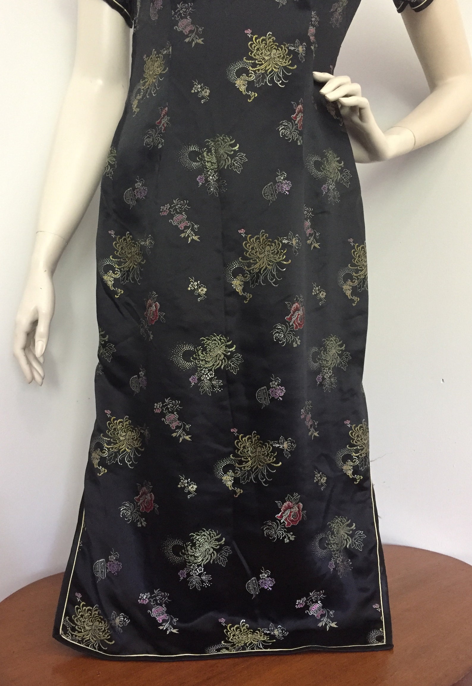 The "palace" Retro Vintage Stunning Quality Black Satin Brocade Hand ...