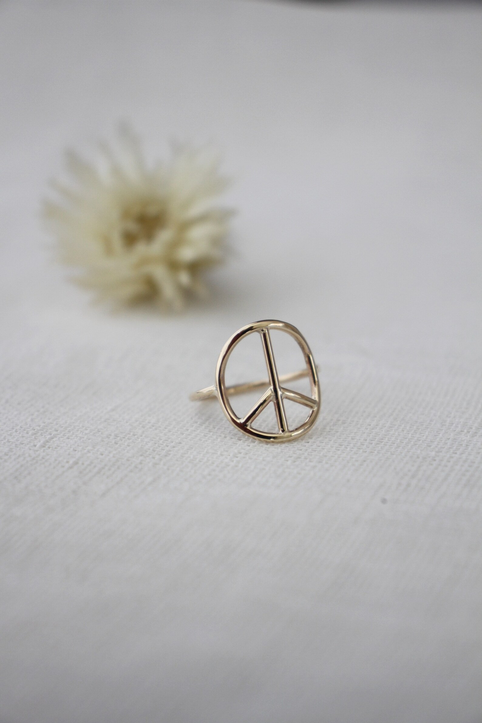 Gold Peace Ring / Peace Sign Ring / Solid 9ct Gold Ring / Boho - Etsy