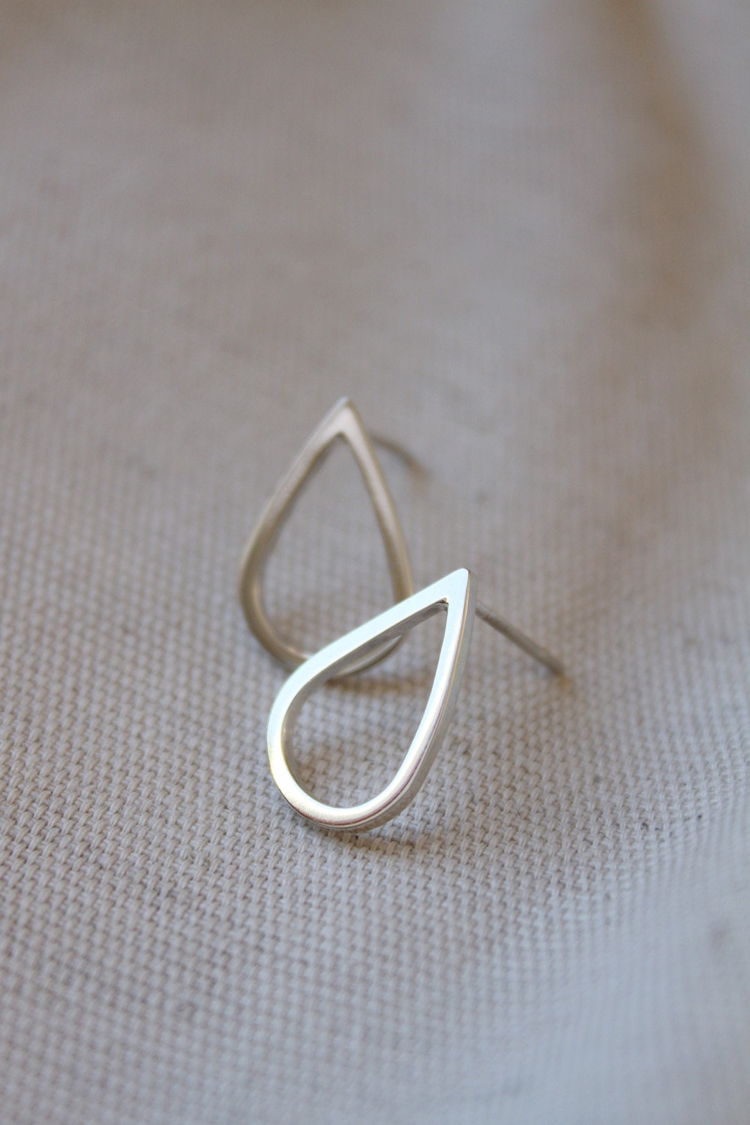Raindrop Earrings / Large Silver Raindrop Studs / Big Teardrop Ear ...