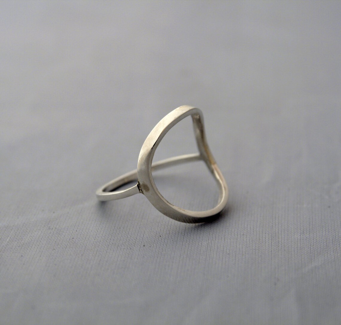 Open Circle Ring / Sterling Silver Round Ring / Minimalist - Etsy