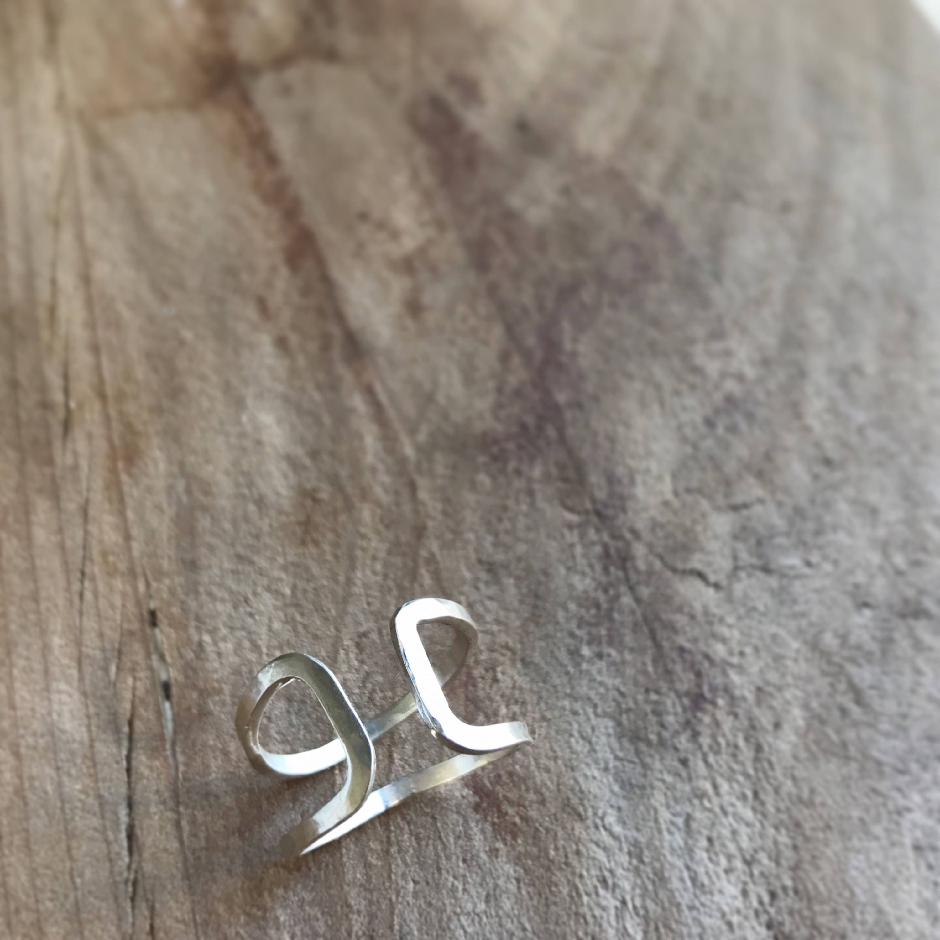 Cage ring / silver adjustable ring / hammered ring / open | Etsy