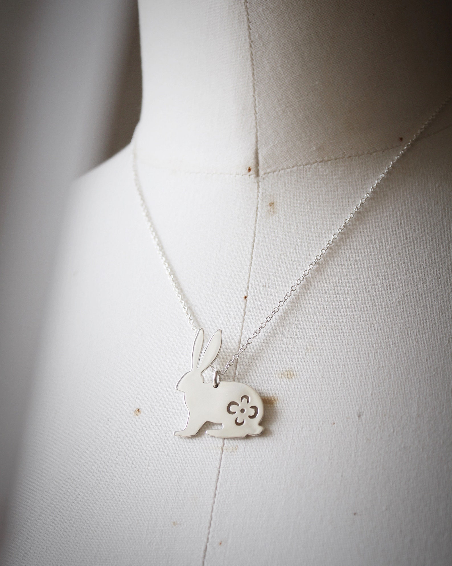Rabbit Necklace / Bunny Necklace / Silver Hare Pendant / Lucky - Etsy