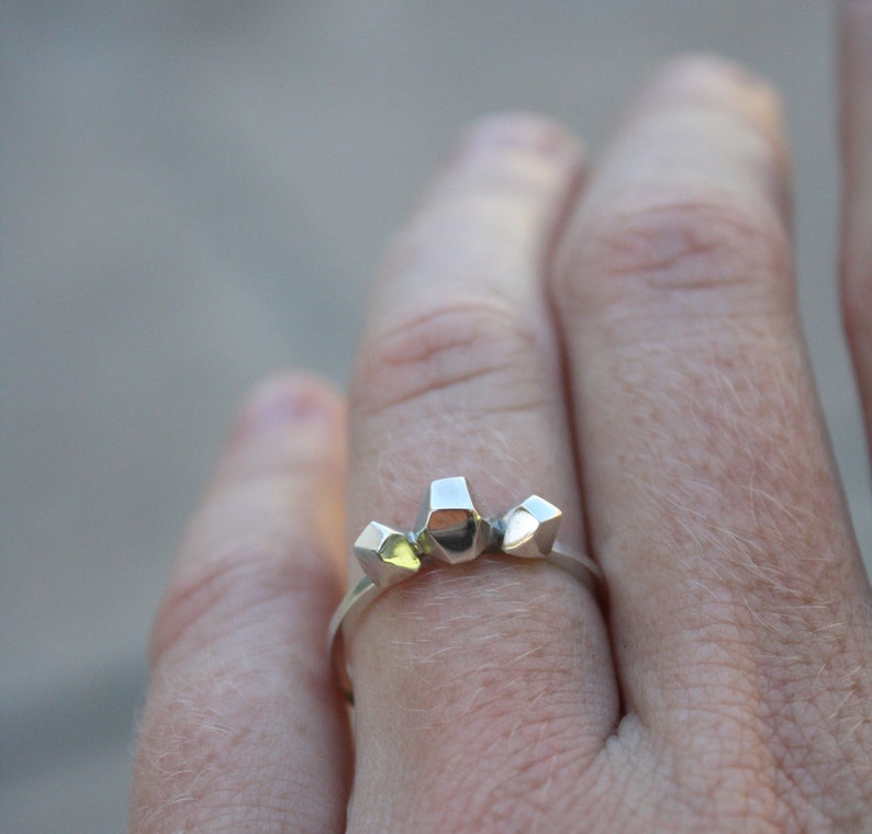 Faceted Rock Ring / Silver Facet Nugget Ring / Triple Rock - Etsy