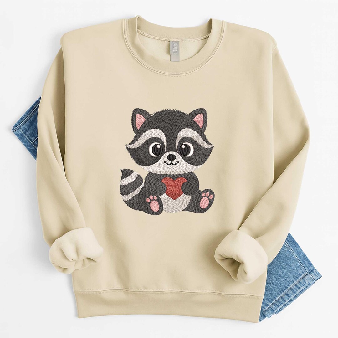 Raccoon Embroidery Design: Baby Woodland Animal With Heart (digital ...