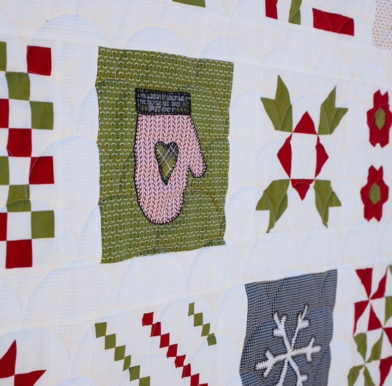 Moda's Red Barn Christmas Quilt Kit Featuring Sweetwater Fabrics - Etsy