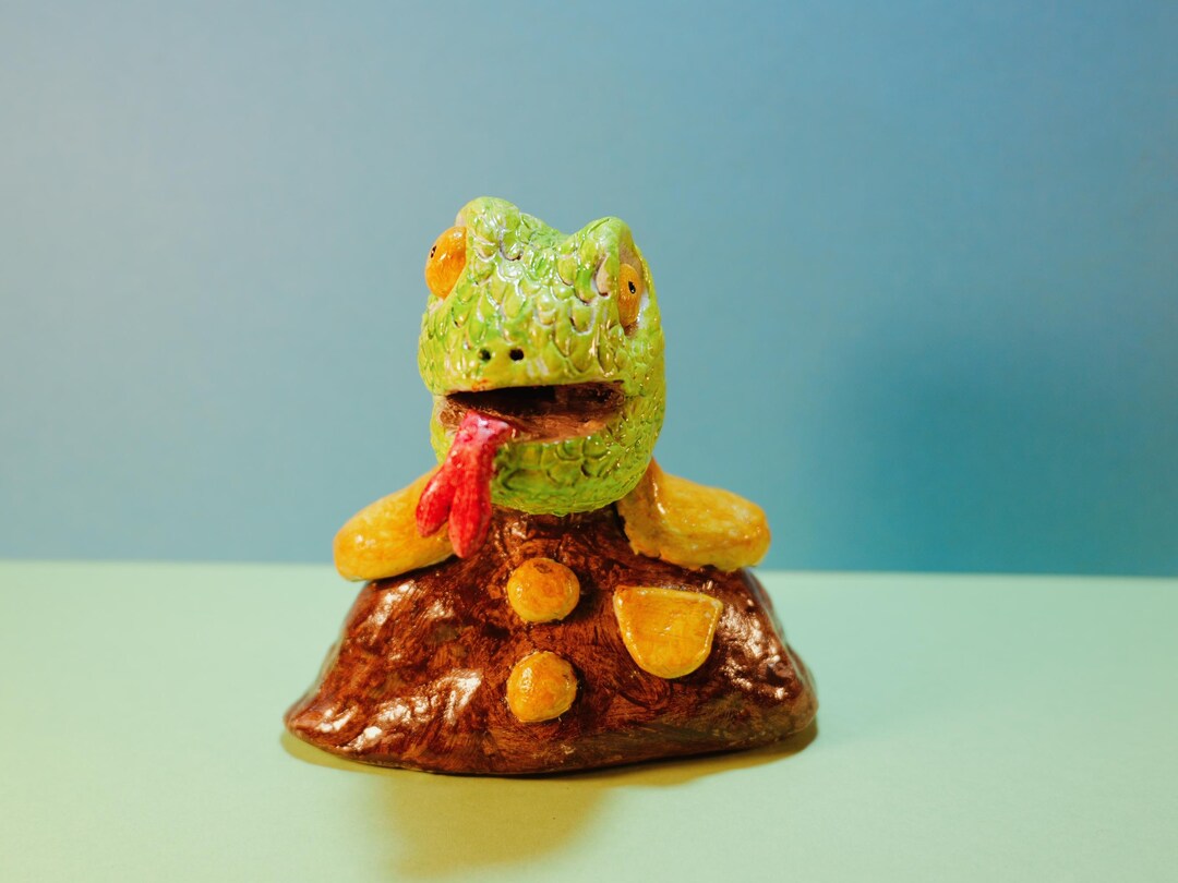 General Lizard Bust – Handmade Desk Companion in Clay, Painted and ...