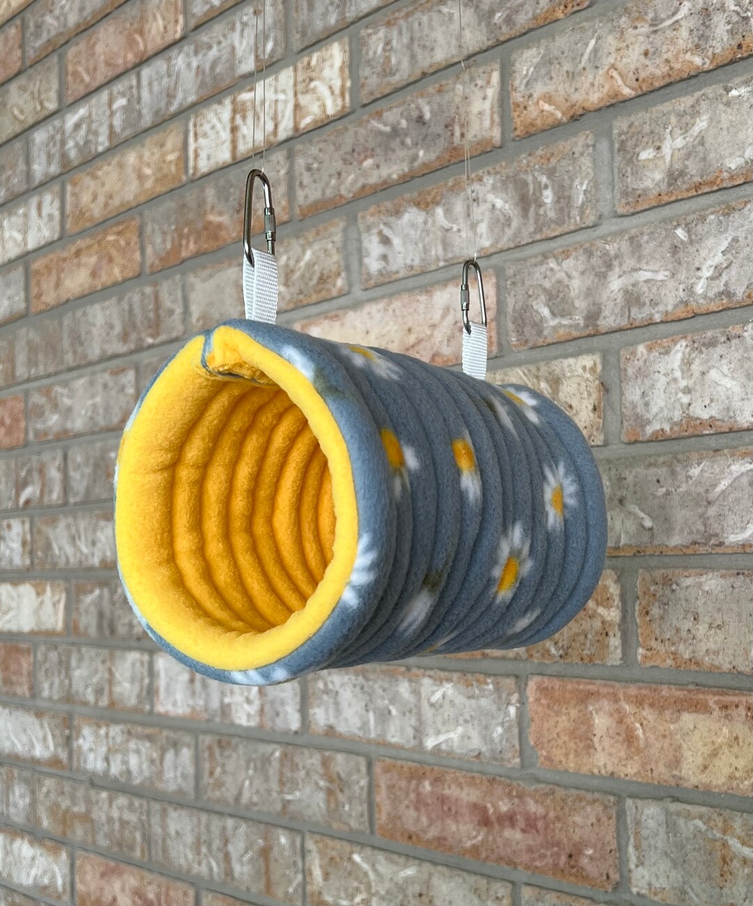 Cozy Bird Tunnels, Quilted Fleece Hideaway for Any Smaller Birds ...