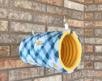 Cozy Bird Tunnels, Quilted Fleece Hideaway for Any Smaller Birds ...