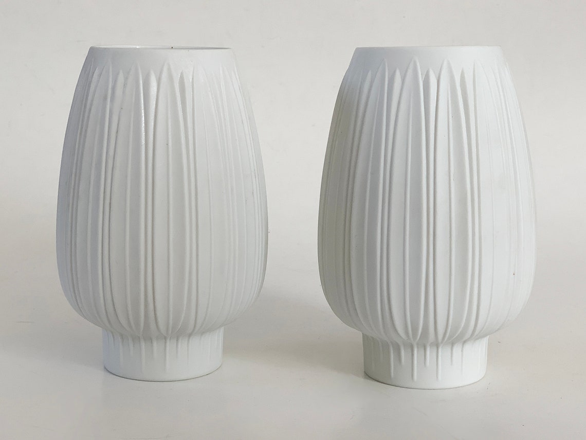 Vintage German White Bisque Vase With Leaves Relief - Heinrich 60s - Etsy