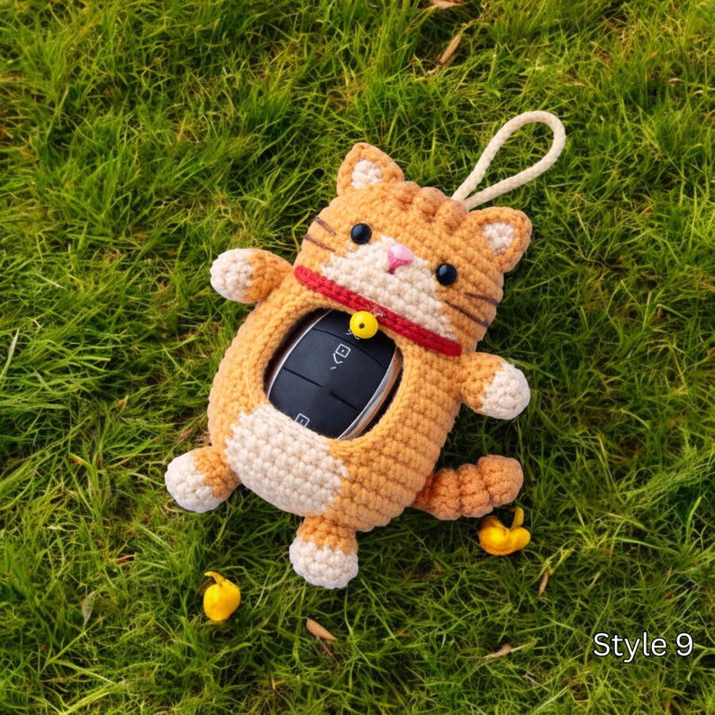 Crochet Cat Key Cover - Cute Amigurumi Key Fob Case, Handmade Smart Key ...