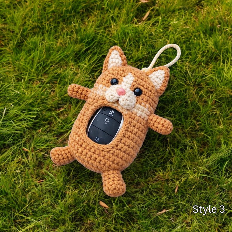 Crochet Cat Key Cover - Cute Amigurumi Key Fob Case, Handmade Smart Key ...