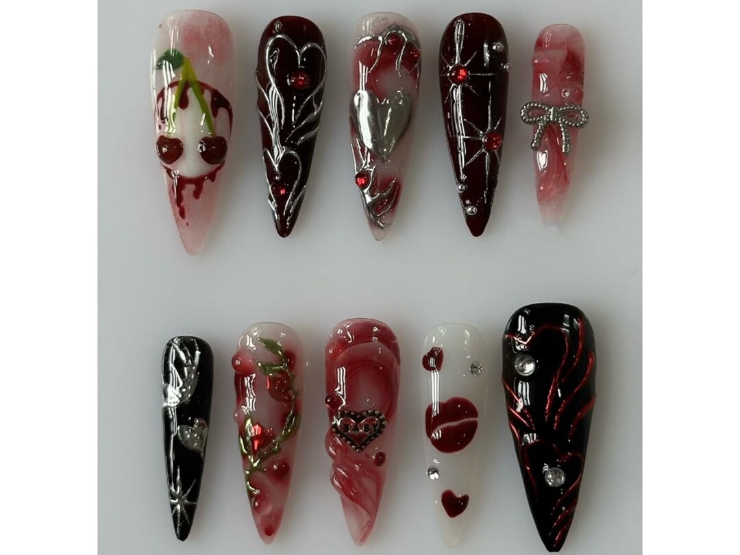 Gothic Red Heart Press on Nails: Vampire Valentine Nail Art - Etsy