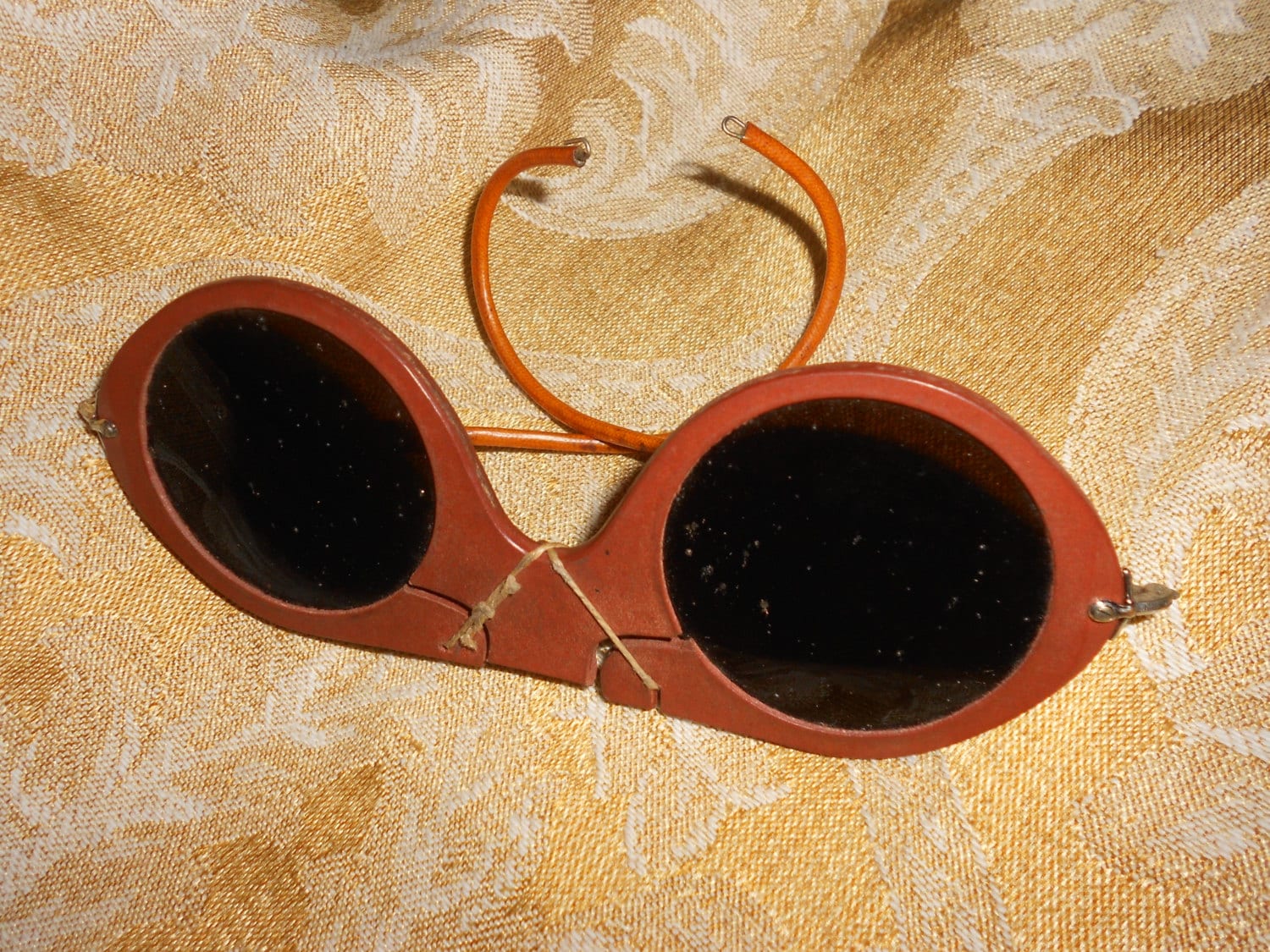 Goggles nuclear Test Type Industrial Goggles STEAMPUNK Mad Scientist ...