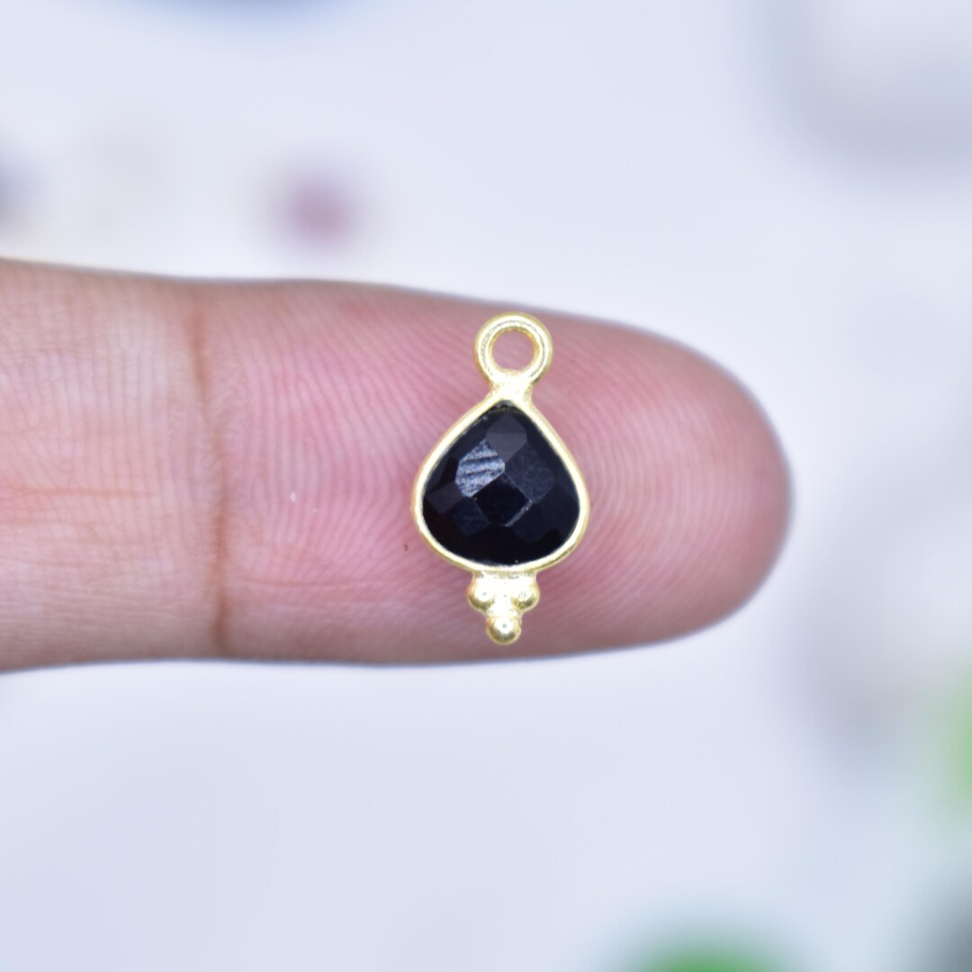Black Onyx Faceted Heart Tiny Charm, Gold-plated Bezel, Small Gemstone ...
