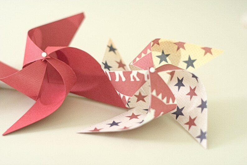 Carnival Party Circus or Carnival Birthday Party Pinwheels - Etsy