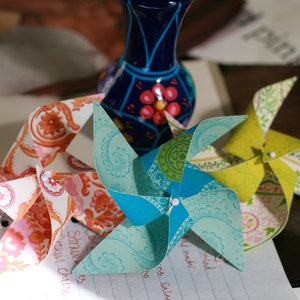 Paper Pinwheels 12 Mini Spinnable Pinwheels (custom Orders Welcomed ...