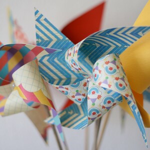 Wedding Birthday Carnival Circus Decor Vintage/retro - 6 Regular Size ...