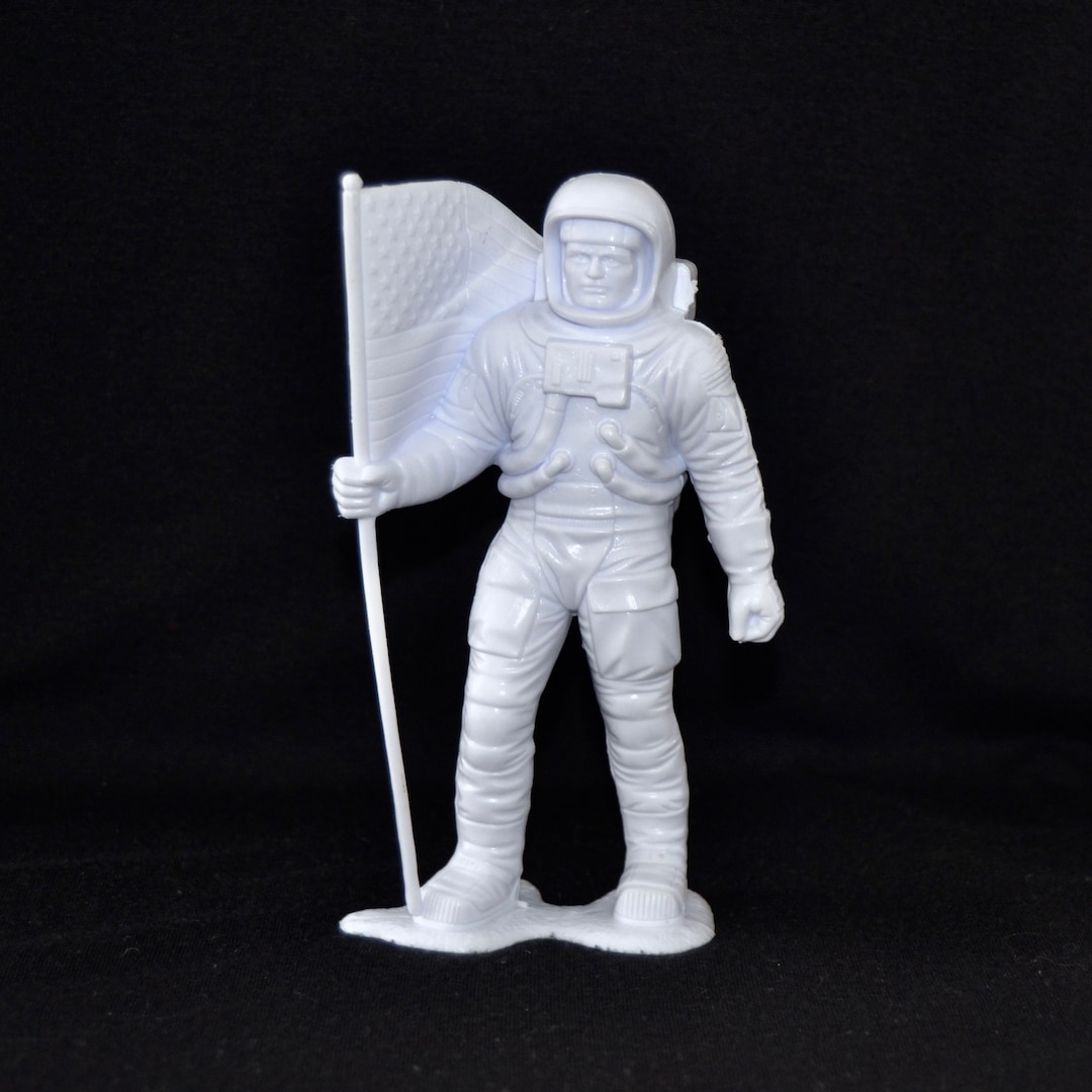 Vintage 1970 Plastic Astronaut Figurine by Louis Marx & Co Made in USA ...